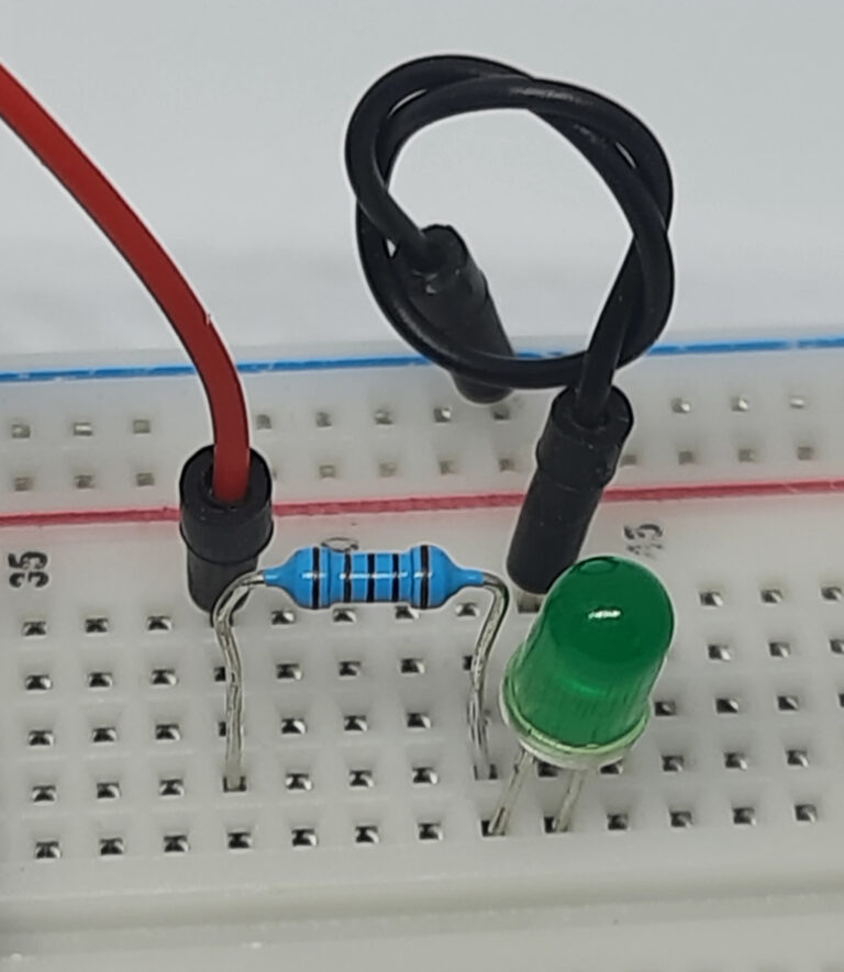 Switch Button and Raspberry PI Pico: Wiring and MicroPython Code