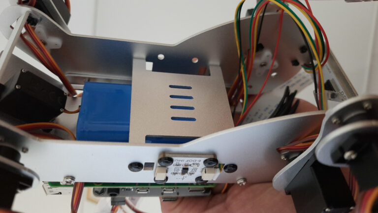 SunFounder PiDog: Raspberry PI Robot Dog Kit for Beginners