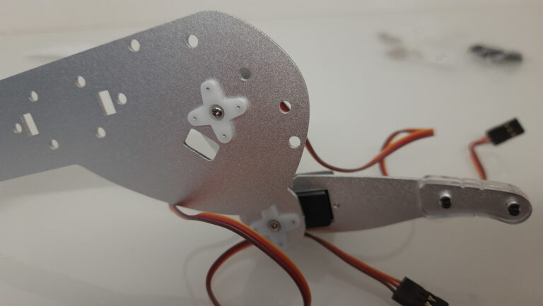 SunFounder PiDog: Raspberry PI Robot Dog Kit for Beginners